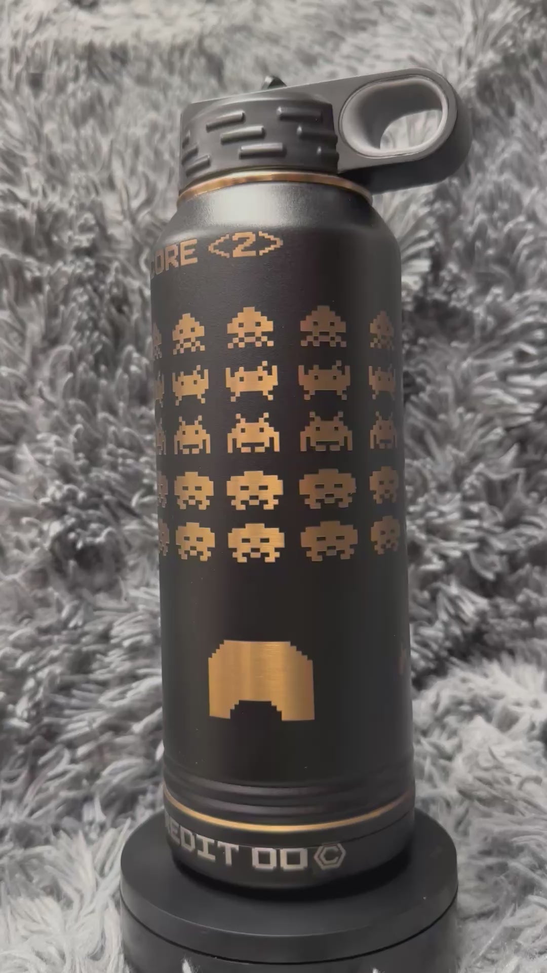 32 oz Stainless Water Bottle Rose Gold - Retro Invaders – creaturescornhole